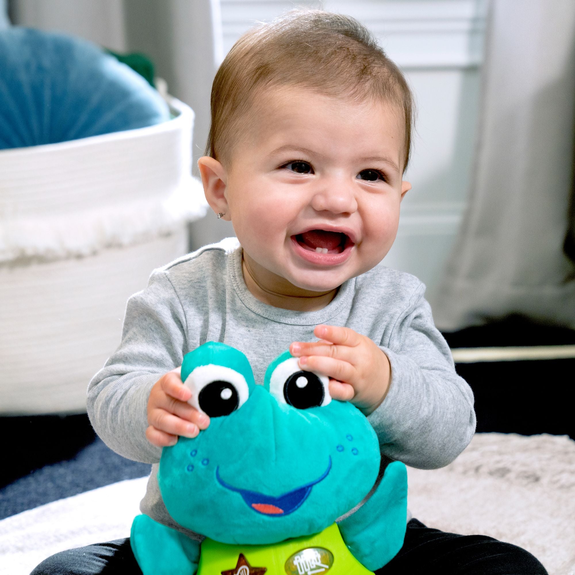 BABY EINSTEIN NEPTUNES CUDDLY COMPOSER – Toyworld NZ