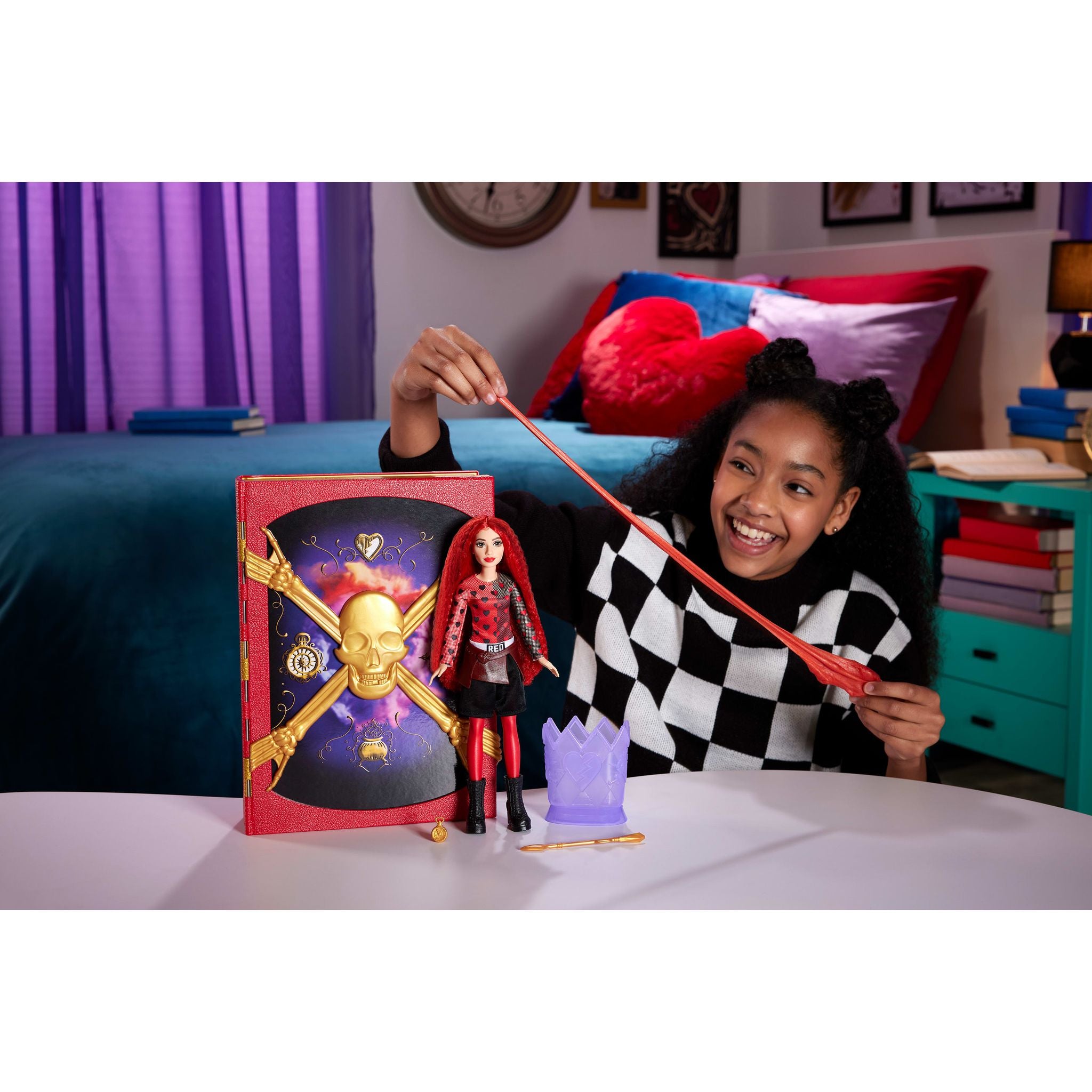 Disney Descendants: The Sorcerer's Cookbook with Red Doll – Toyworld NZ