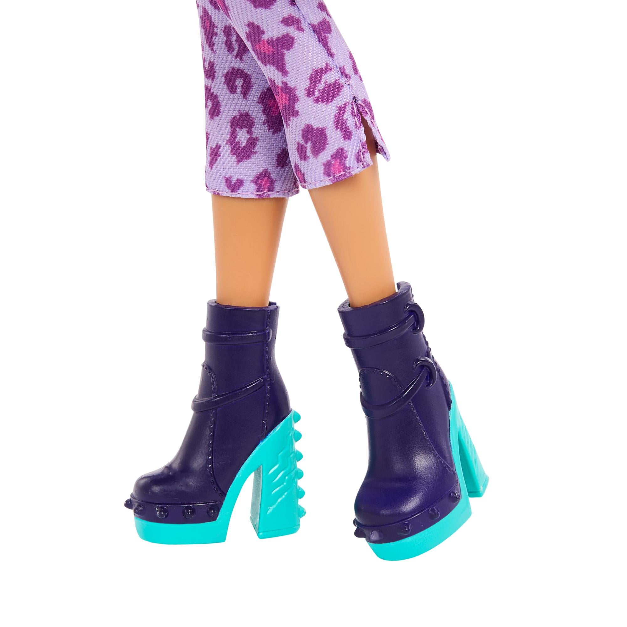 Monster High Refresh Core Doll - Clawdeen Wolf – Toyworld NZ